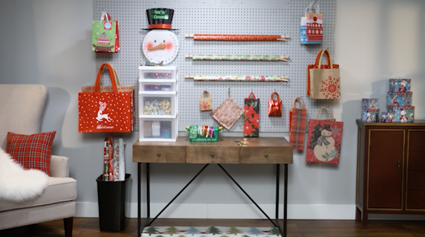 Gift Wrapping Station